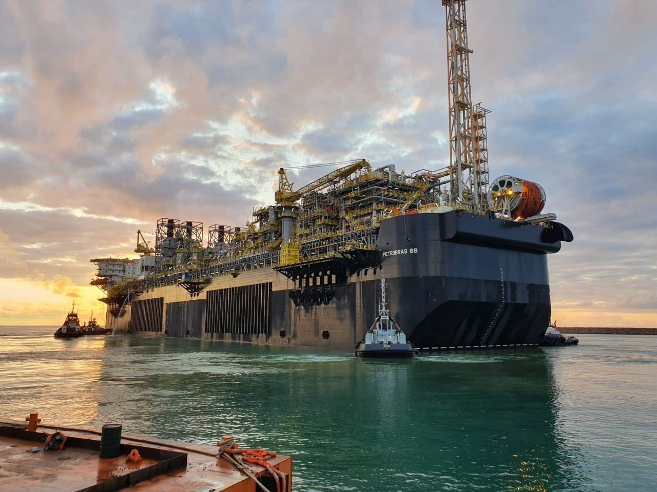 海油工程竞标P86 FPSO，探索本土化解决方案 | SinorigOffshore